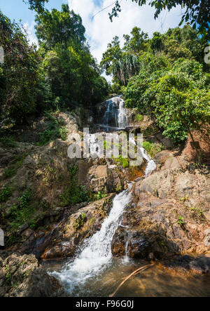 Na Muang 2 waterfall Stock Photo - Alamy