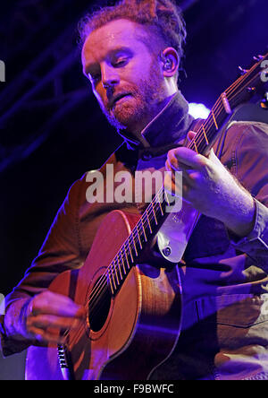 Newton Faulkner performs at Liverpool O2 Academy Featuring: Newton ...
