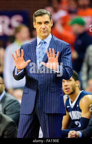 Villanova head coach Jay Wright in action during an NCAA college ...