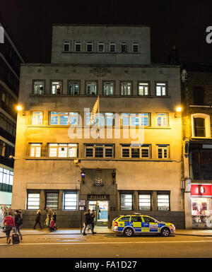 City of London Police Bishopsgate police station public entrance ...