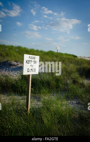 Please keep off the dunes sign on Beach in New Jersey, USA Stock Photo ...