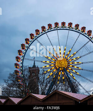 old-fashioned ferris wheel Stock Photo - Alamy