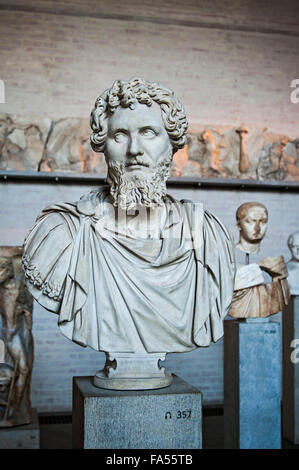 Bust of Lucius Septimius Severus Pertinax, Roman emperor, Glyptothek ...
