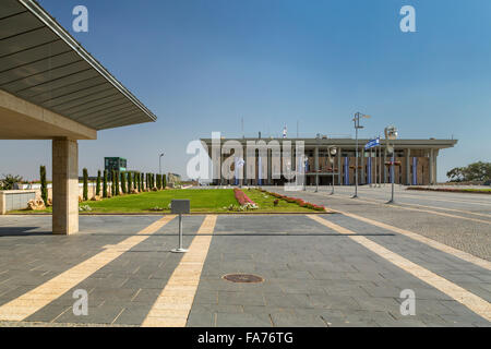 The Knesset building, seat of the Israeli government in West Jerusalem ...