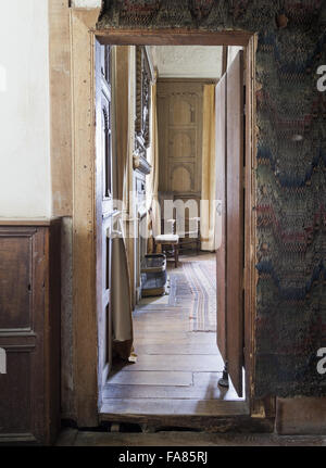 The Fettiplace Room, Chastleton House, Oxfordshire. The room is hung ...