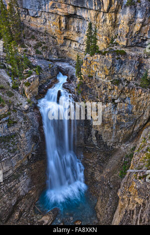 Nigel Peak in Jasper National Park Canada Stock Photo - Alamy