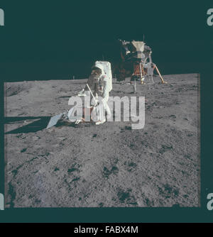 This collection contains original, unedited photographs from Apollo 11 ...
