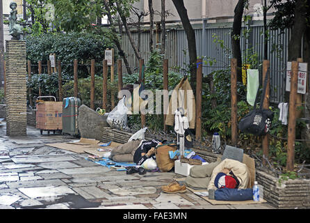 Homeless, Shinjuku Park, Tokyo, Japan, Friday night soup kitchen in ...