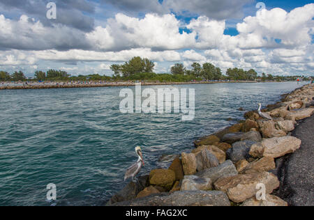 Intercoastal Waterway channel at the South Jetty to the Gulf of Mexico ...