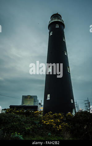 Old Lighthouse and deactivated Dungeness A nuclear power station Stock ...