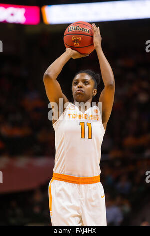 December 30, 2015: Diamond DeShields #11 of the Tennessee Lady ...