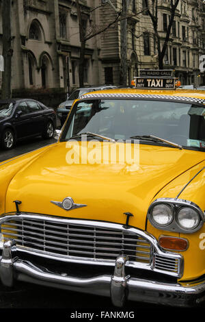 Front of Old Checker Cab Stock Photo - Alamy