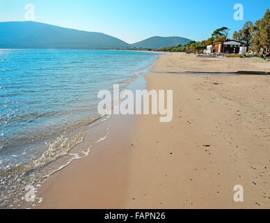Mugoni beach in Alghero on a clear sunny day Stock Photo - Alamy