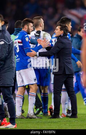 Vincenzo Montella head coach of UC Sampdoria looks on during the ...