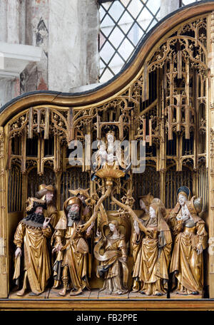 Lübeck, Marienkirche, Antwerpener Retabel von 1518 Stock Photo - Alamy
