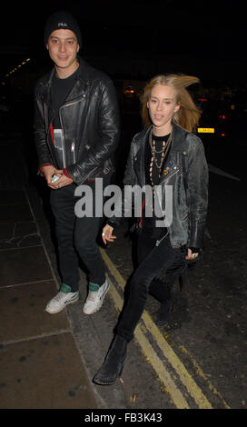 Urban Decay x Gwen Stefani - VIP dinner at Hotel Chantelle Featuring ...