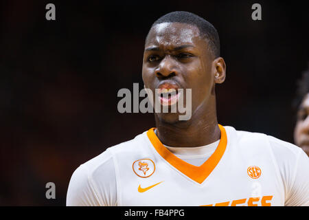 January 9, 2016: Armani Moore #4 of the Tennessee Volunteers blocks a ...