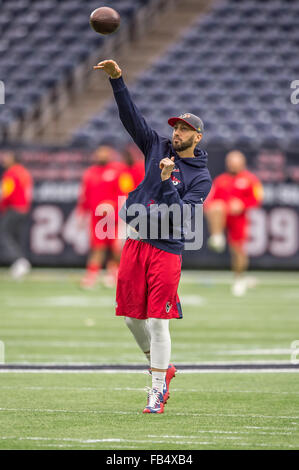 Houston Texans' Brian Hoyer (7) before an NFL preseason football game ...