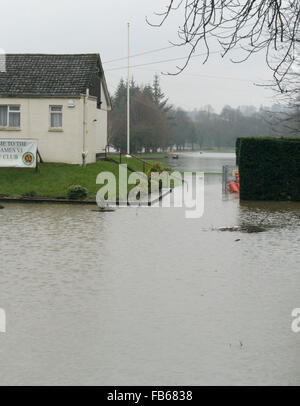 Flooding at King James VI Golf Course, Moncrieffe Island,Perth Stock ...