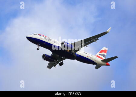 G-EUYX British Airways Airbus A320 landing on Schiphol Amsterdam ...