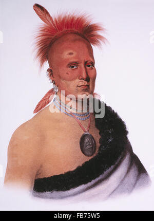 Pawnee Chief & Native American Indian Women in Traditional Costume ...