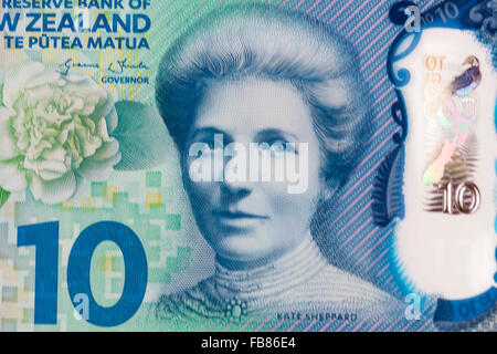 Kate Sheppard on new updated ten dollar $10 New Zealand kiwi bank notes ...