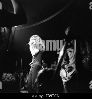 Led Zeppelin, Concert at Montreux, 1971 - 1971 - France / Paris - Led ...