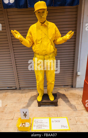 Japan, Honshu, Tokyo, Asakusa, Human Statue dressed as Astronaut Stock ...