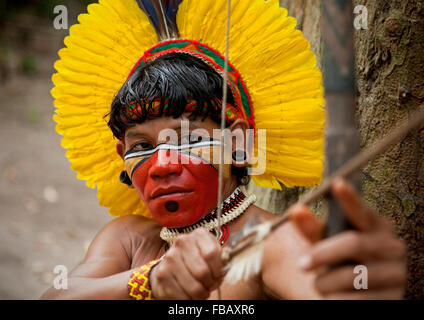 Pataxo Indian people at the Reserva Indigena da Jaqueira near Porto ...