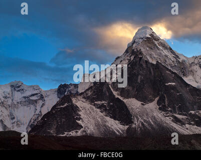 Ama Dablam at sunset, Nepal Stock Photo - Alamy