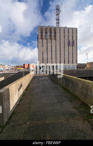 Blackpool police station Bonny street. credit LEE RAMSDEN / ALAMY Stock ...
