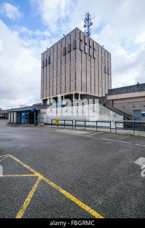 Blackpool police station Bonny street. credit LEE RAMSDEN / ALAMY Stock ...