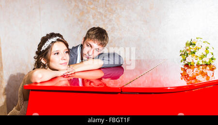 Wedding couple conflict, bad relationships. Bride and groom with angry ...