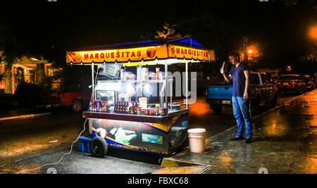 The making of Crispy Yucatecan Marquesitas: street snack designed to ...