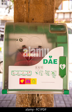Automated External Defibrillator (AED) for the urgent treatment of a ...