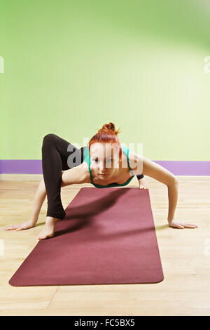 lean on me Stock Photo - Alamy