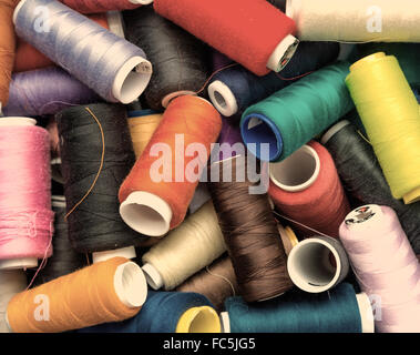 Old Spools Of Thread Stock Photo - Alamy