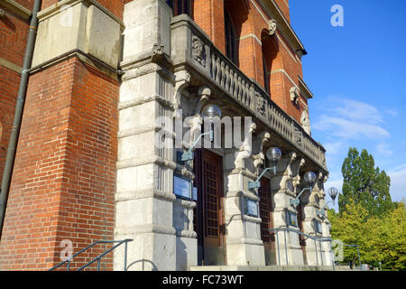 The Opernhaus Kiel (Kiel Opera House) in Kiel, Schleswig-Holstein ...