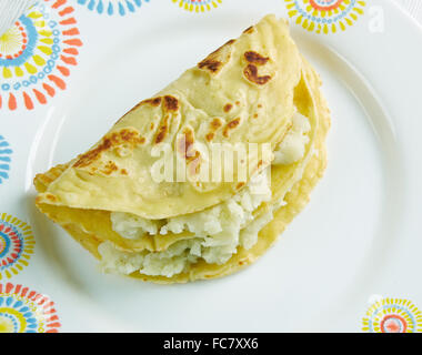 Qistibi. roasted flatbreads with potatoes Stock Photo - Alamy