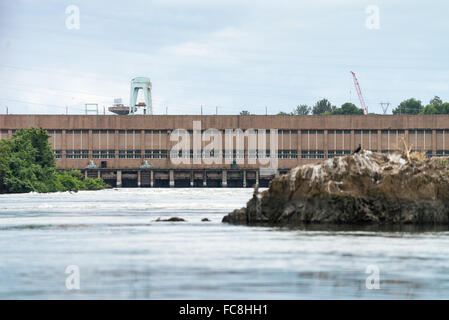 The Dam at Bujagali Falls, Jinja, Uganda, Africa Stock Photo - Alamy