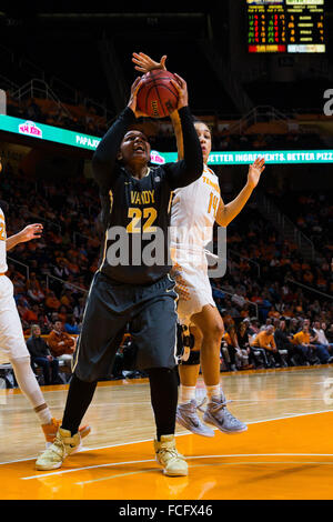 January 21, 2016: Marqu'es Webb #22 of the Vanderbilt Commodores shoots ...
