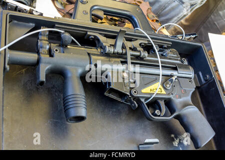 Heckler and Koch MP5 9mm sub machine gun with gold plated parts Stock ...