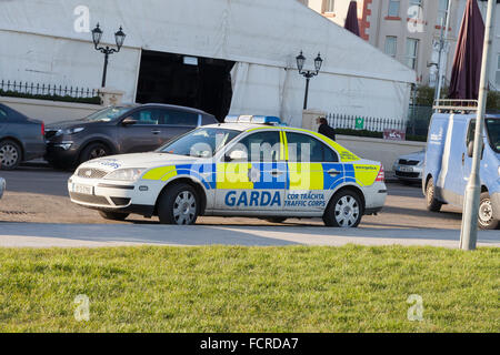 Irish Gardai (Garda) Police car entering slip road to the new M8 ...