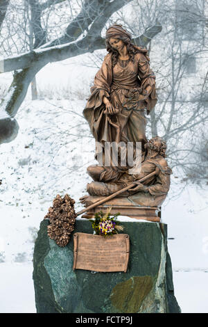 A view of the statue in Bratislava, Slovakia Stock Photo - Alamy