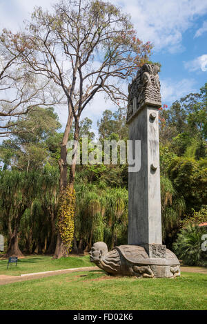 Inhotim botanical Garden and Contemporary art museum, Belo Horizonte ...