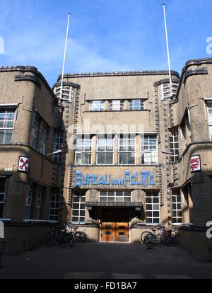 Modern police station building designed by Aaron Evans Architects ...