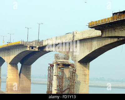 Mahatma Gandhi Setu bridge longest river bridge over Ganga , Patna ...
