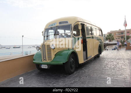A traditional vintage Malta bus Stock Photo - Alamy