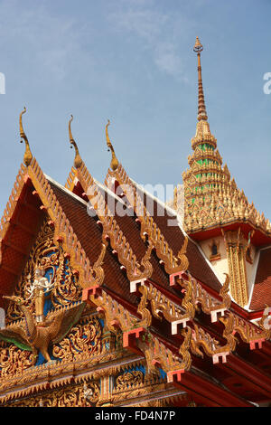 Wat Devaraj Kunjara, Bangkok Stock Photo - Alamy
