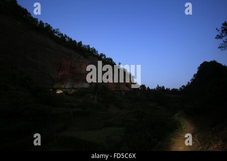 Cliff residents carrying water Enshi City Hubei Province China Stock ...